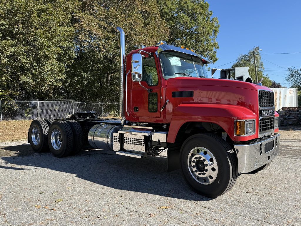 2026 MACK PINNACLE 64T - Ballard Truck Centers